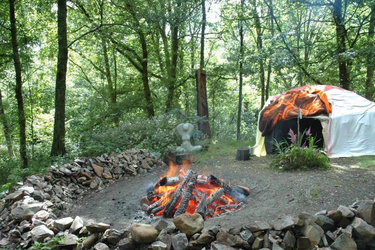 Home - Lendrick Lodge